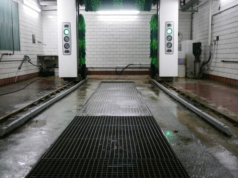 Understanding the Components of Parts of a Chain | Power Transmission ...